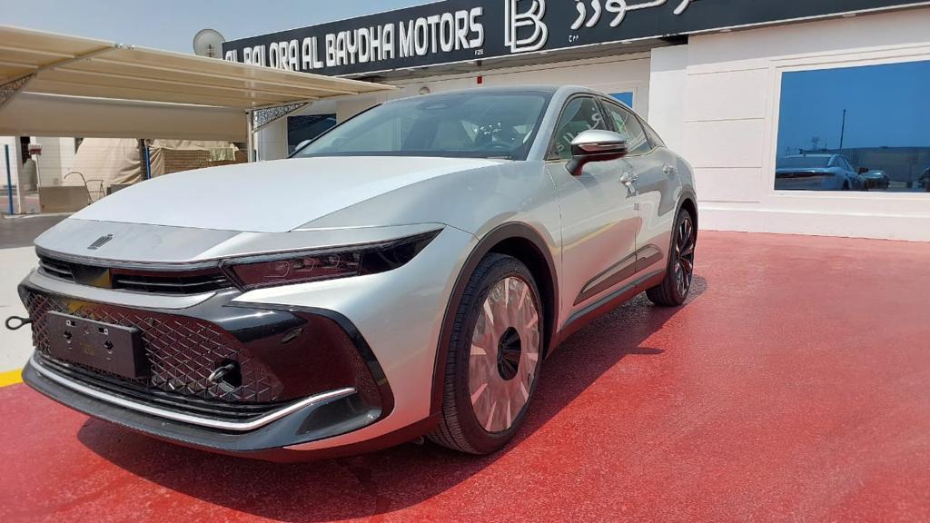 Toyota crown 2023 – Al Balora Al Baydha Motors FZE