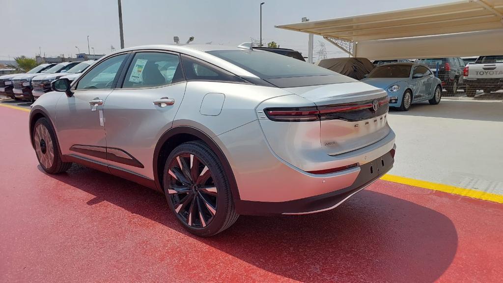 Toyota crown 2023 – Al Balora Al Baydha Motors FZE