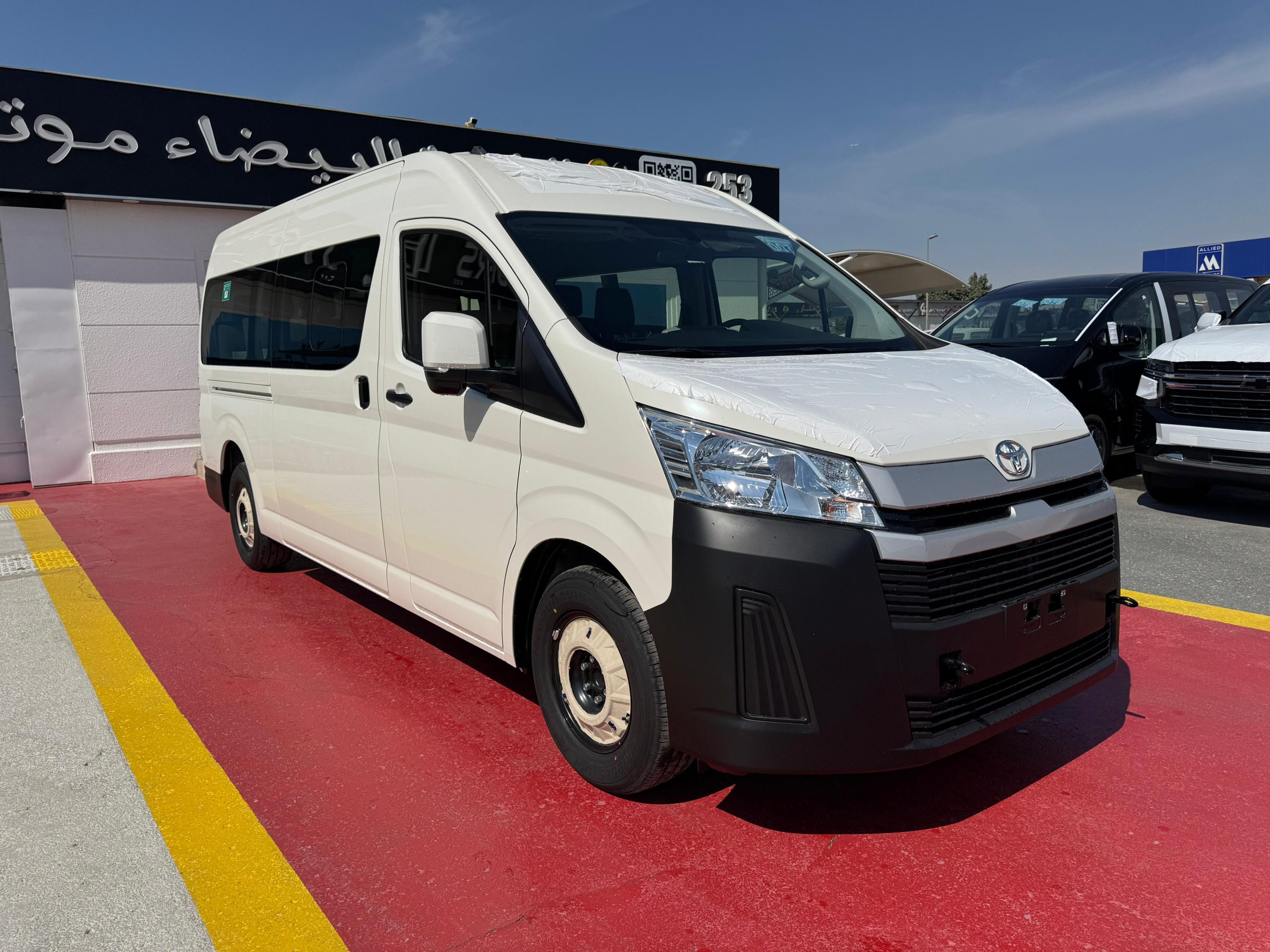 TOYOTA HIACE 12-SEATER BUS 2025 – Al Balora Al Baydha Motors FZE