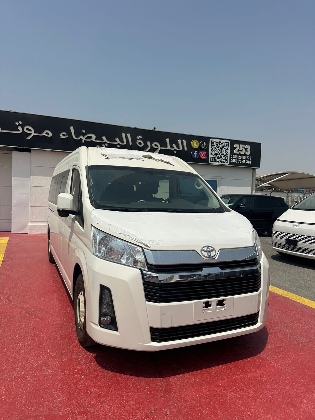 TOYOTA HIACE BUS 13-SEATER 2025 – Al Balora Al Baydha Motors FZE