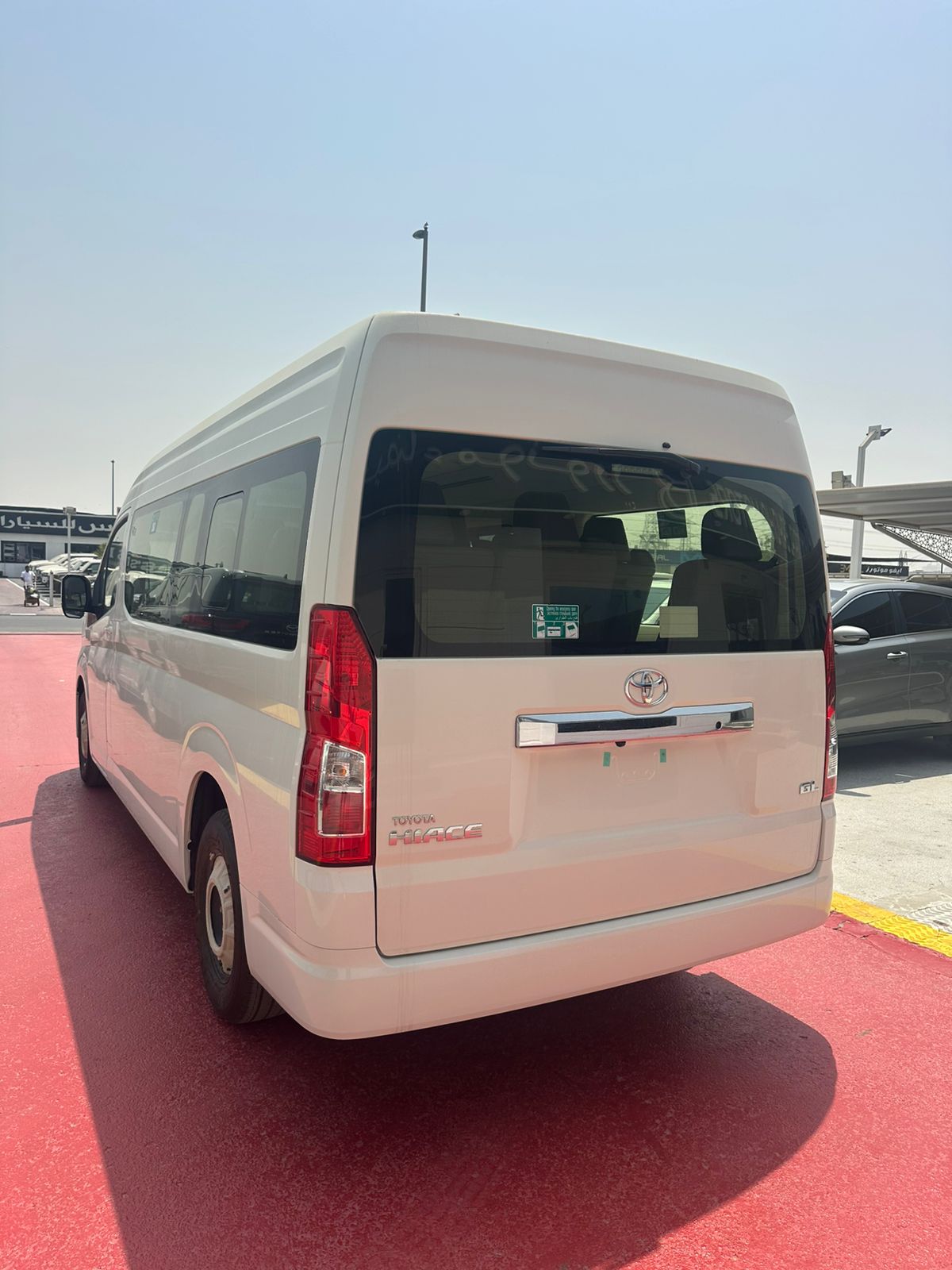 TOYOTA HIACE BUS 13-SEATER 2025 – Al Balora Al Baydha Motors FZE